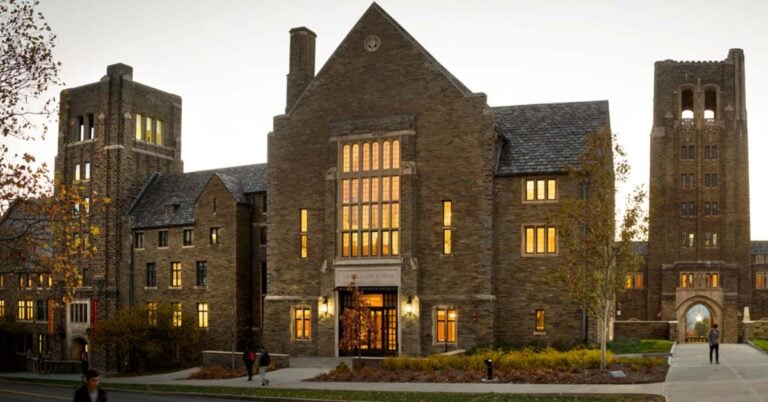 15 Best Law Schools Rankings In US 2025 - Lexinter